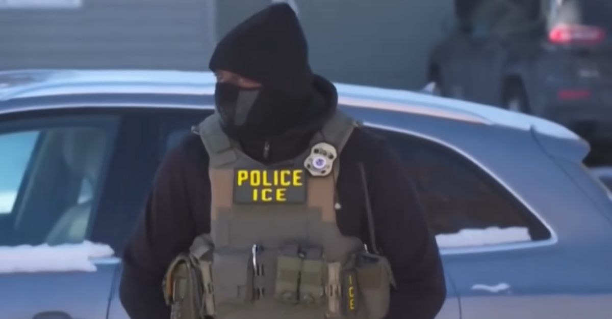 ICE memo widens warrantless arrest powers across Minnesota, raising ...